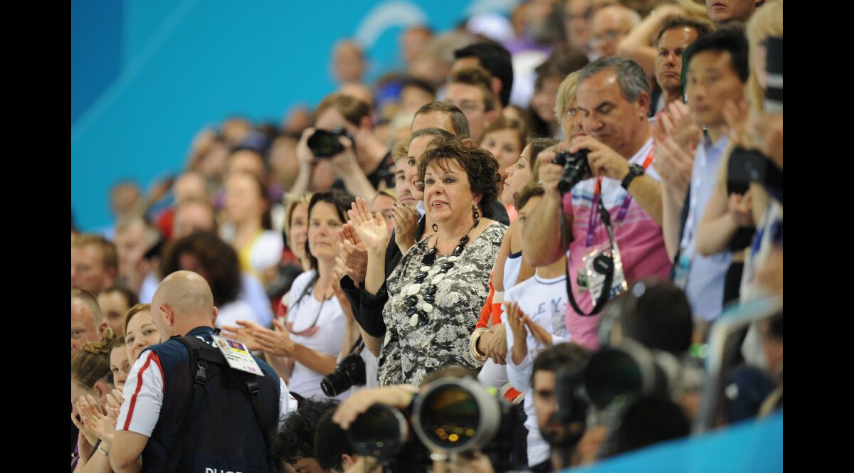 Photo : Debbie Phelps, maman de Michael Phelps, lors de la victoire de ...