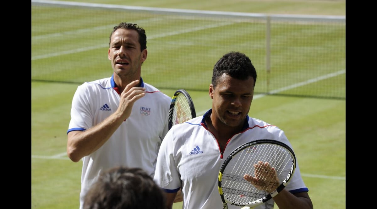 Photo : Michael Llodra et Jo-Wilfried Tsonga ont décroché la médaille d'argent après avoir perdu ...