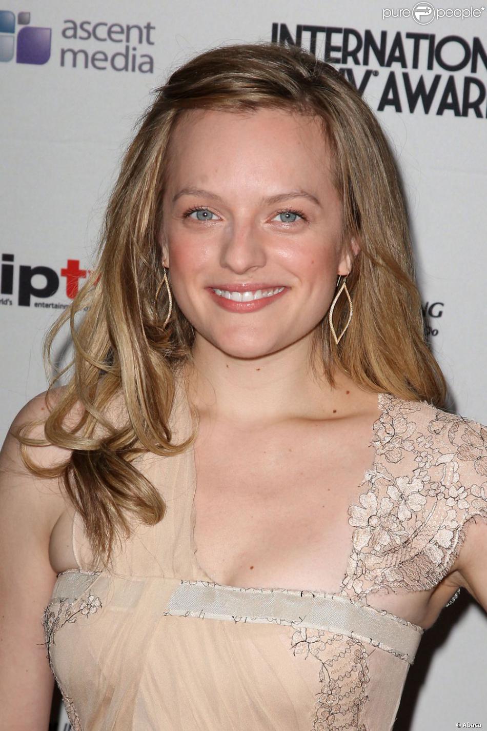 Elisabeth Moss en 2010. - Purepeople