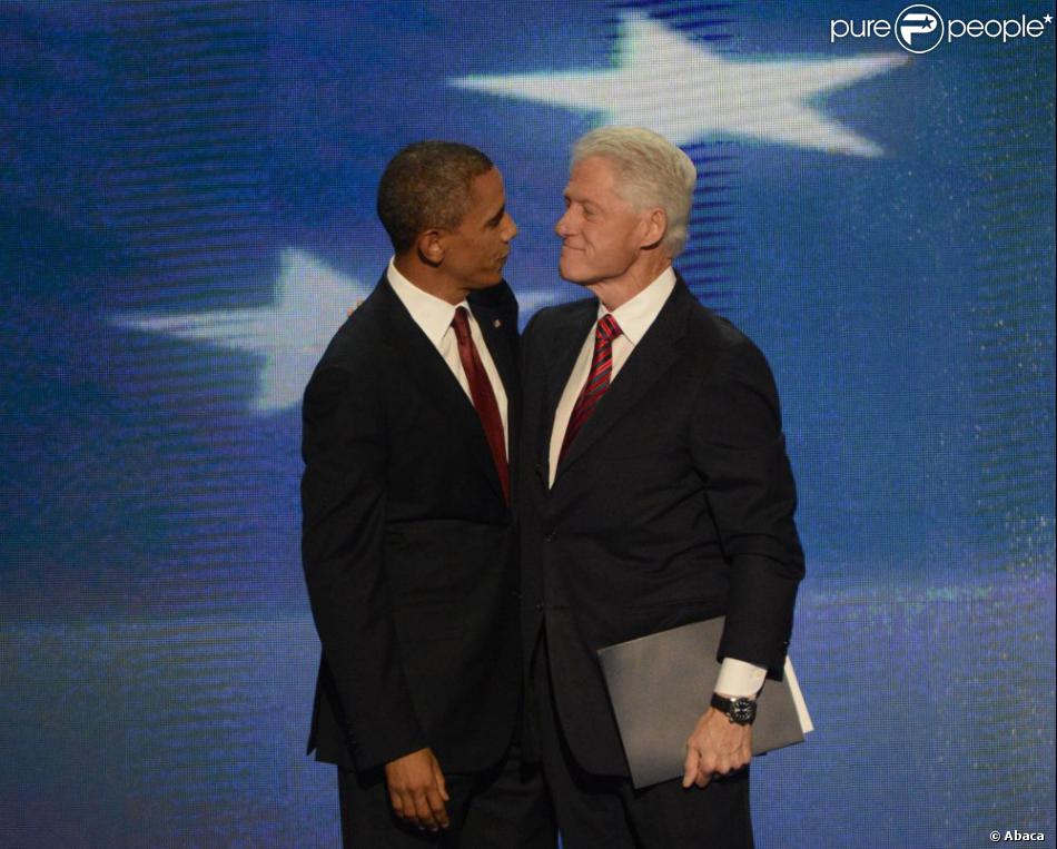 L'ancien président Bill Clinton et Barack Obama se sont retrouvés à la ...