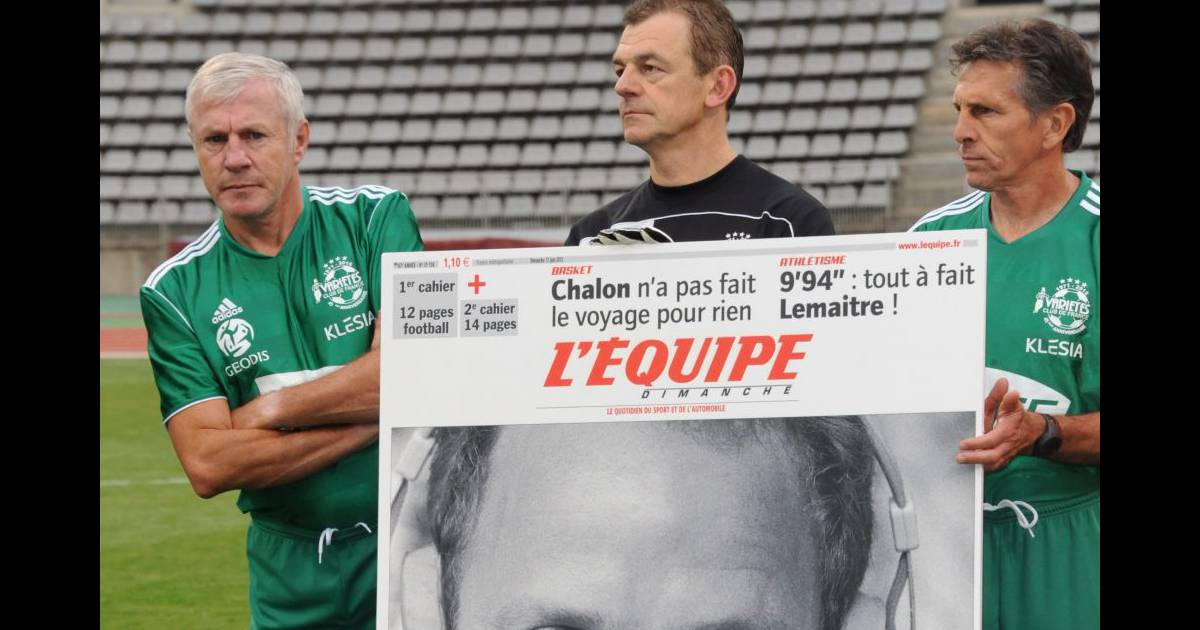 Patrick Bruel, Claude Puel lors d'un match de gala opposant le Variété ...