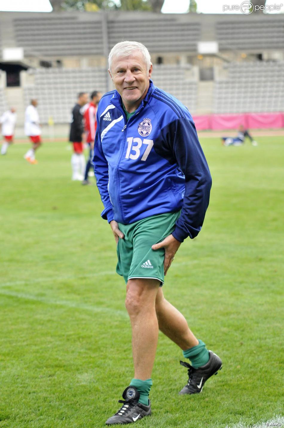Luis Fernadez lors d'un match de gala opposant le Variété Club de ...