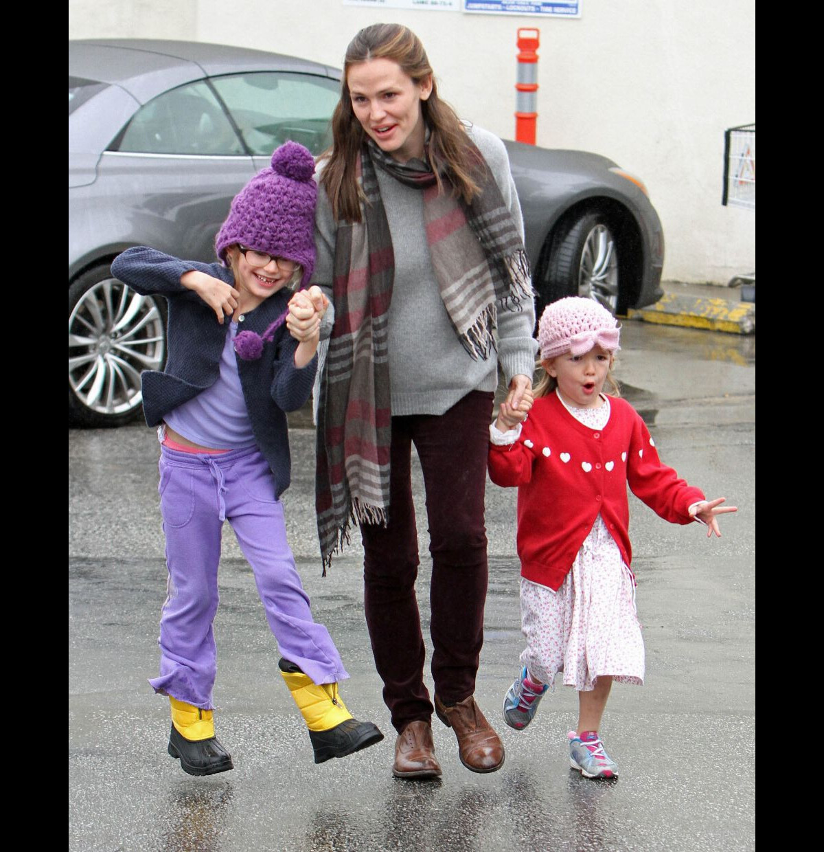 Photo : Jennifer Garner et son mari Ben Affleck emmènent leurs filles ...