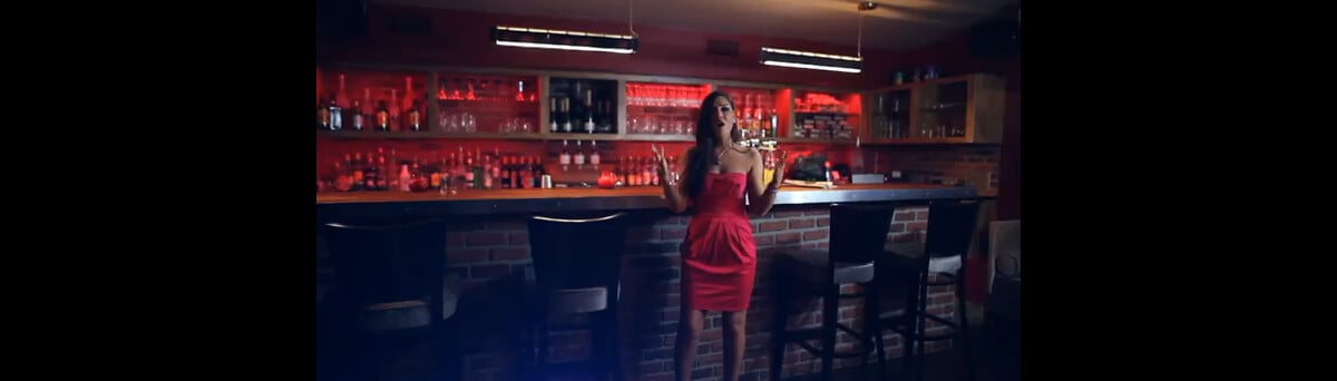 Photo : Léa Zeliah (L'île des vérités 2) dans son tout premeir clip ...
