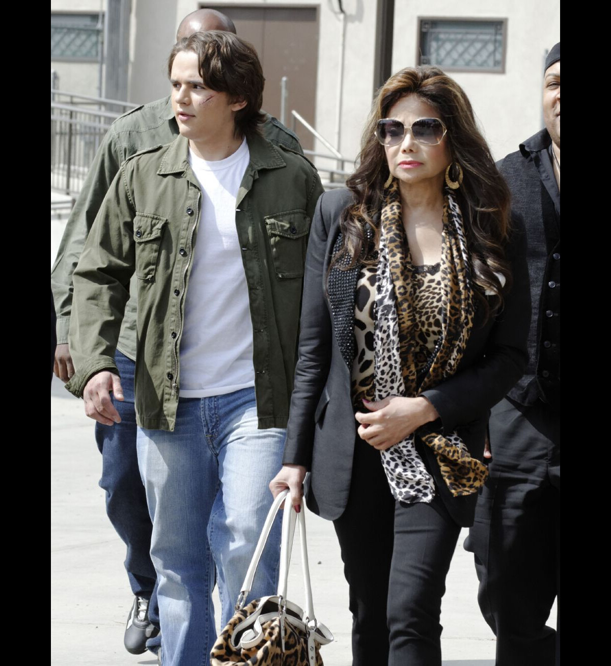 Photo : Prince et La Toya Jackson sur le tournage de la serie 90210 à ...