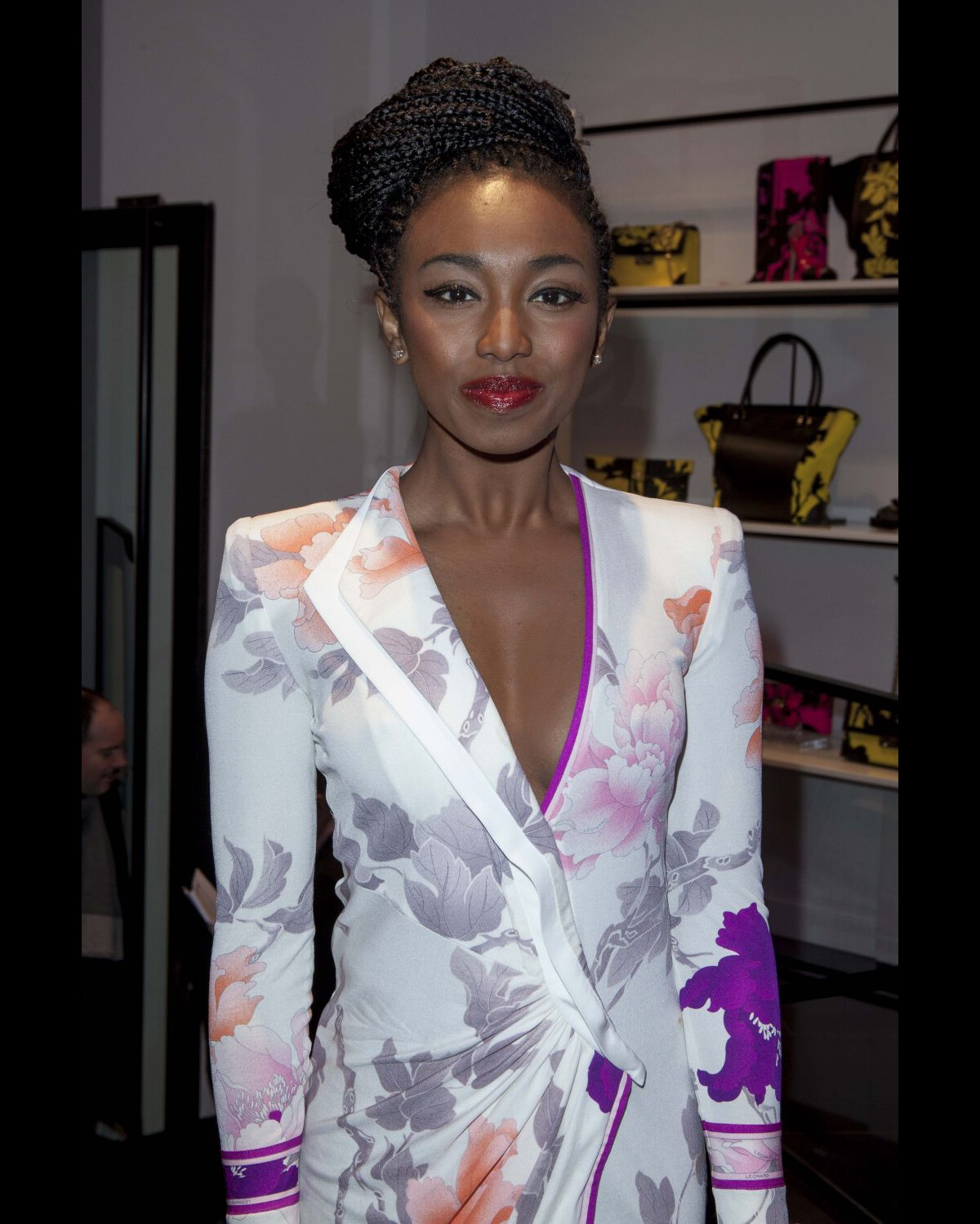 Photo : Inna Modja lors de l'inauguration de la boutique Leonard à ...