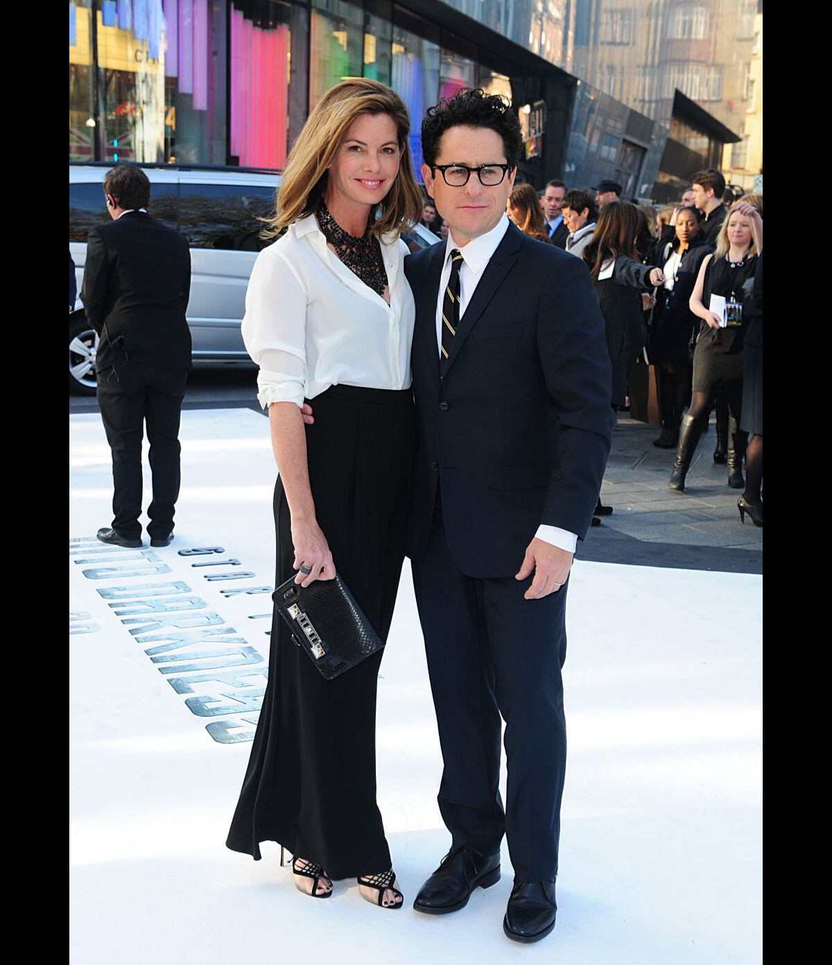 Photo : J. J. Abrams et sa femme Katie lors de la première du film Star ...