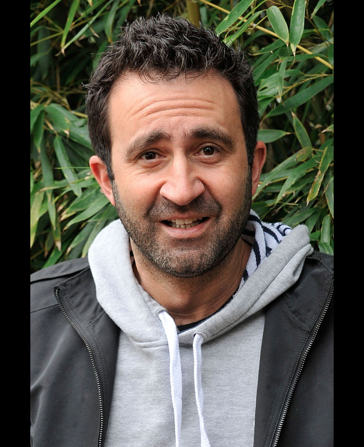 Photo : Mathieu Madénian au Village Roland-Garros le 26 Mai 2013 lors ...