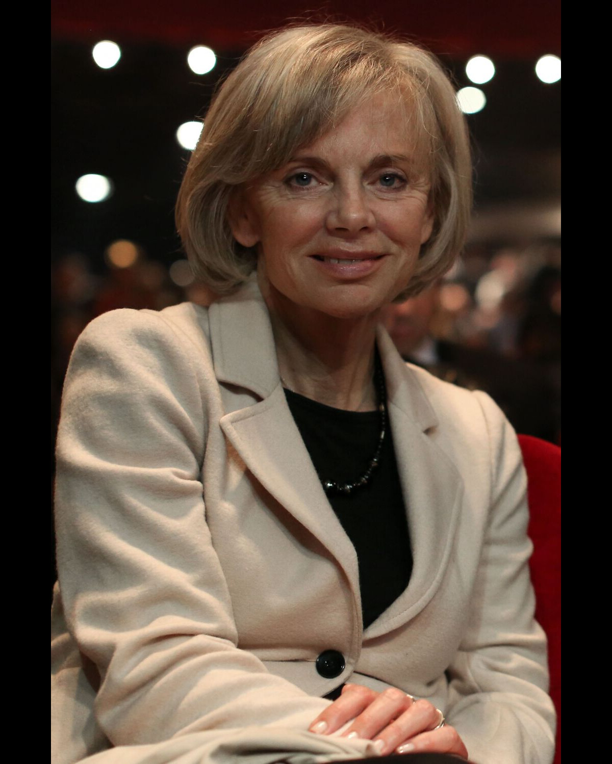 Photo : Elisabeth Guigou - Premier grand meeting de campagne de la ...