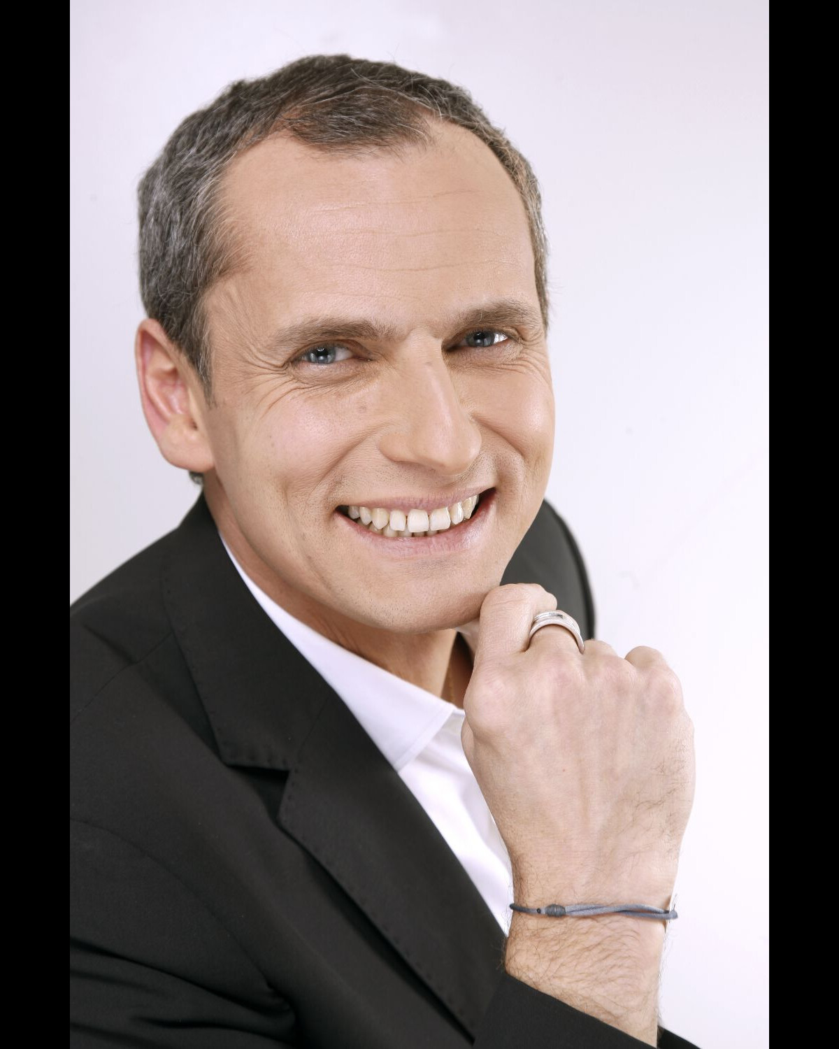 Photo : Louis Laforge en janvier 2013 à Paris - Purepeople