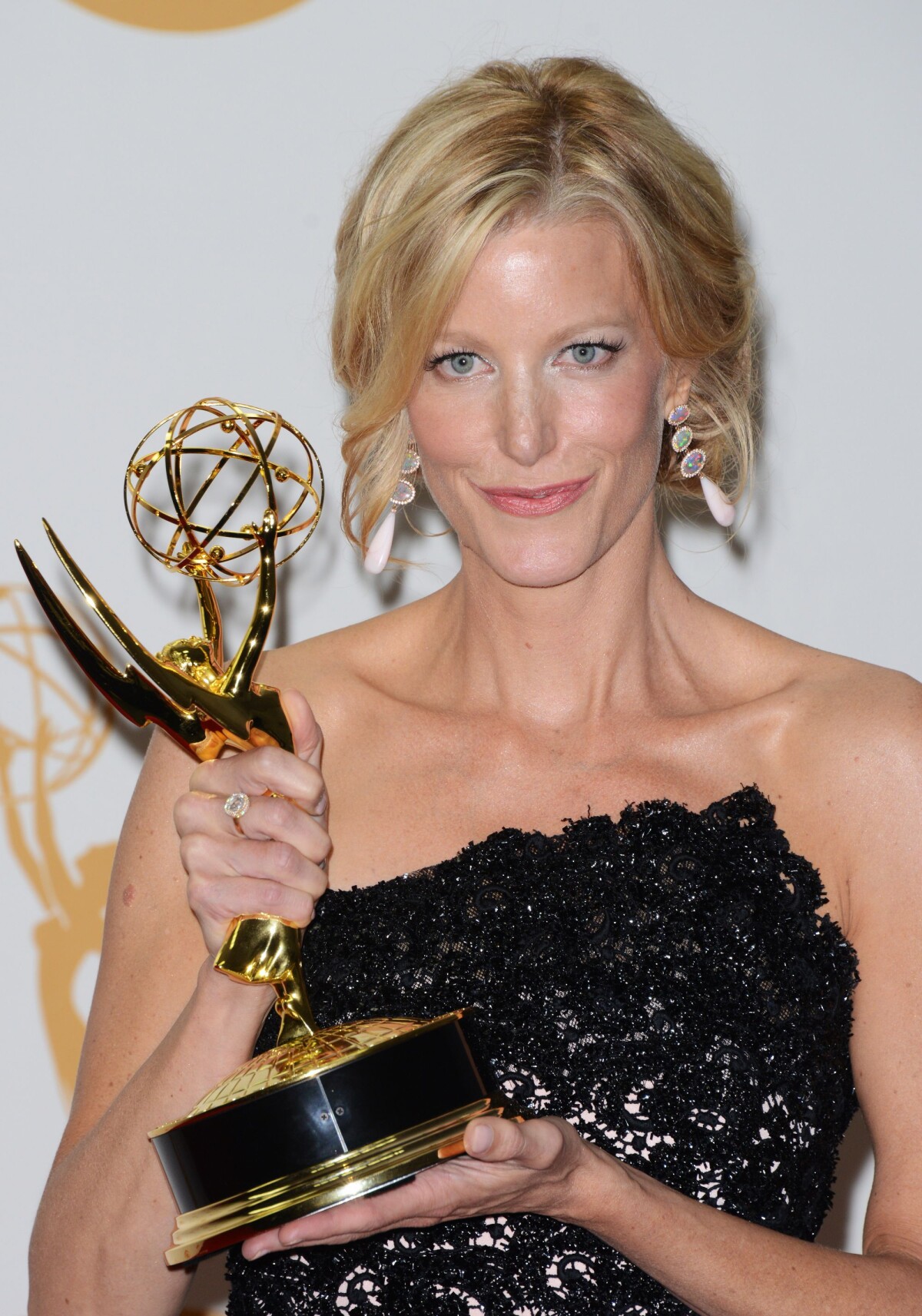 Photo : Anna Gunn à Los Angeles, le 22 septembre 2013. - Purepeople