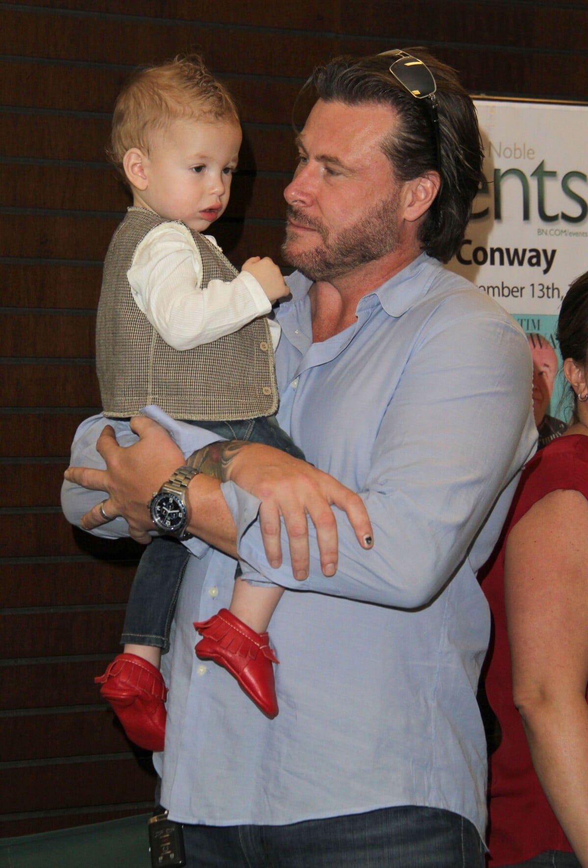 Photo : Tori Spelling, accompagnée de son mari Dean McDermott, et de ...