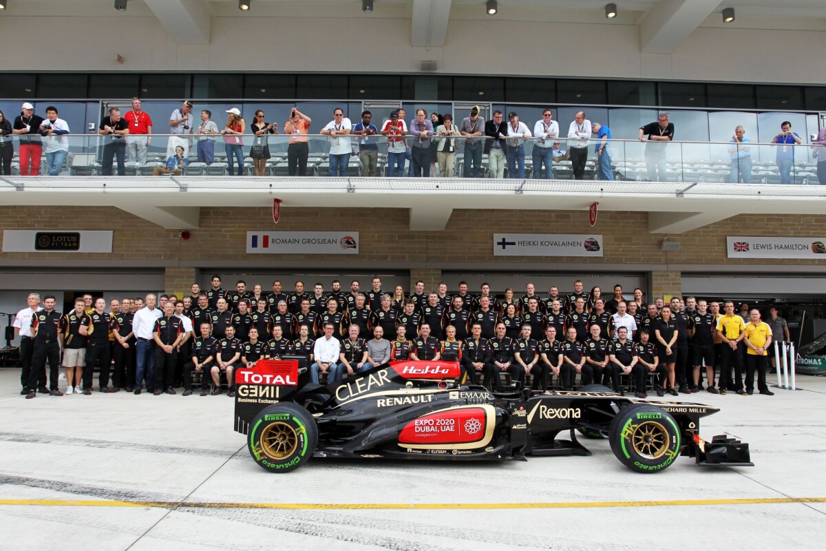 Photo : L'équipe Lotus lors du Grand Prix des Etats-Unis, à Austin le ...