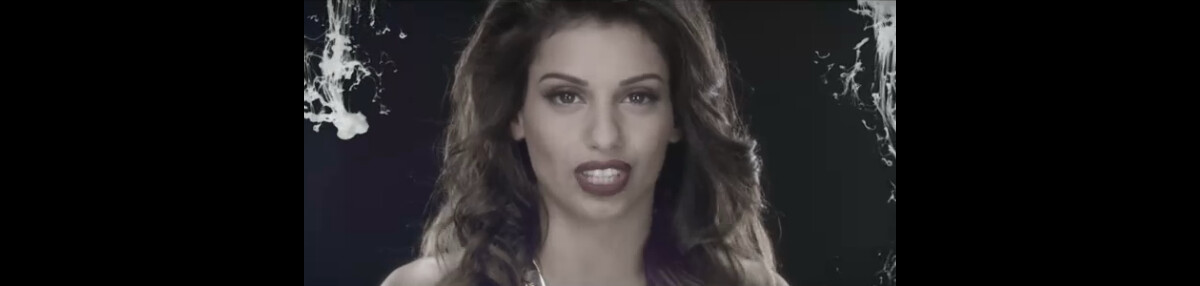 Photo : Tal, dans son clip Le Passé. - Purepeople