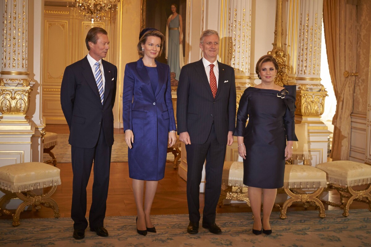 Photo : Le roi Philippe et la reine Mathilde de Belgique effectuaient ...