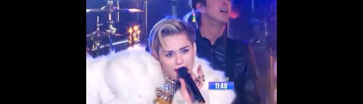 Vidéo : Miley Cyrus à Times Square, New York, le 31 décembre 2013 ...