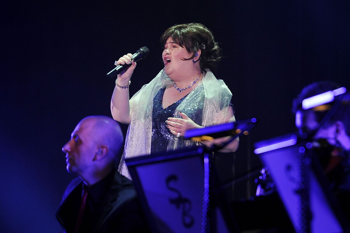 Photo : La chanteuse Susan Boyle en concert à Londres, le 6 avril 2014 ...