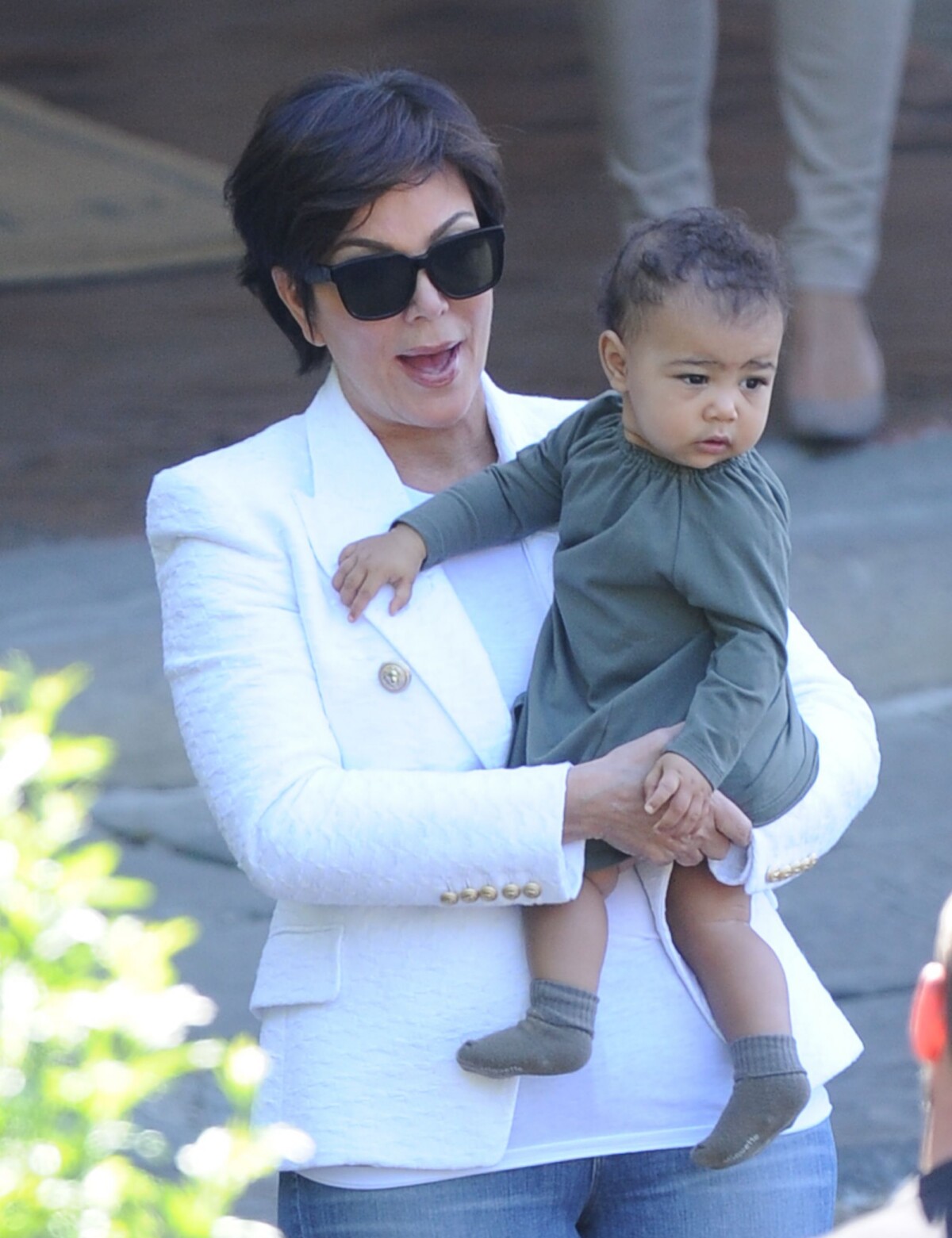 Photo : Kris Jenner et sa petite-fille North, au lendemain du mariage ...