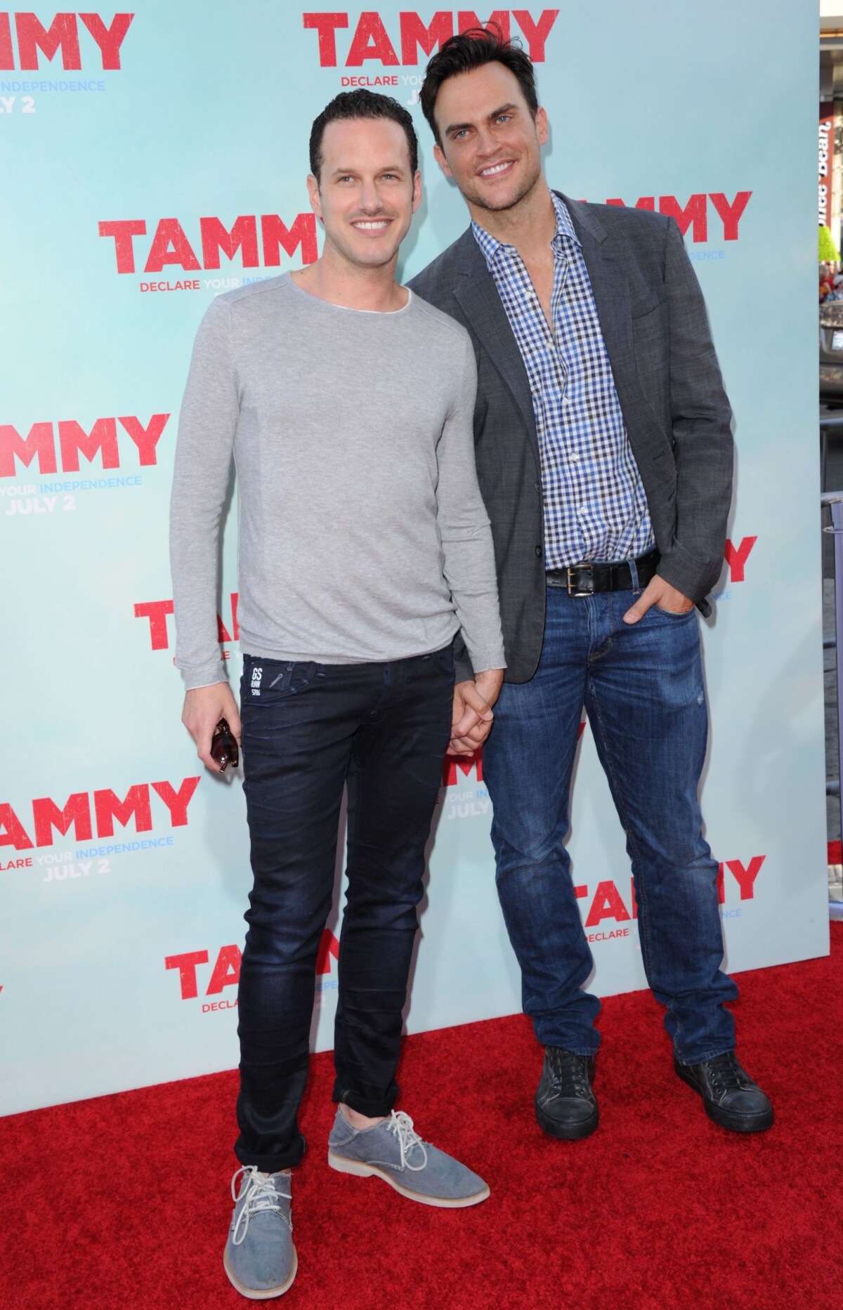 Photo : Jason Landau et Cheyenne Jackson à Los Angeles, le 30 juin 2014 ...