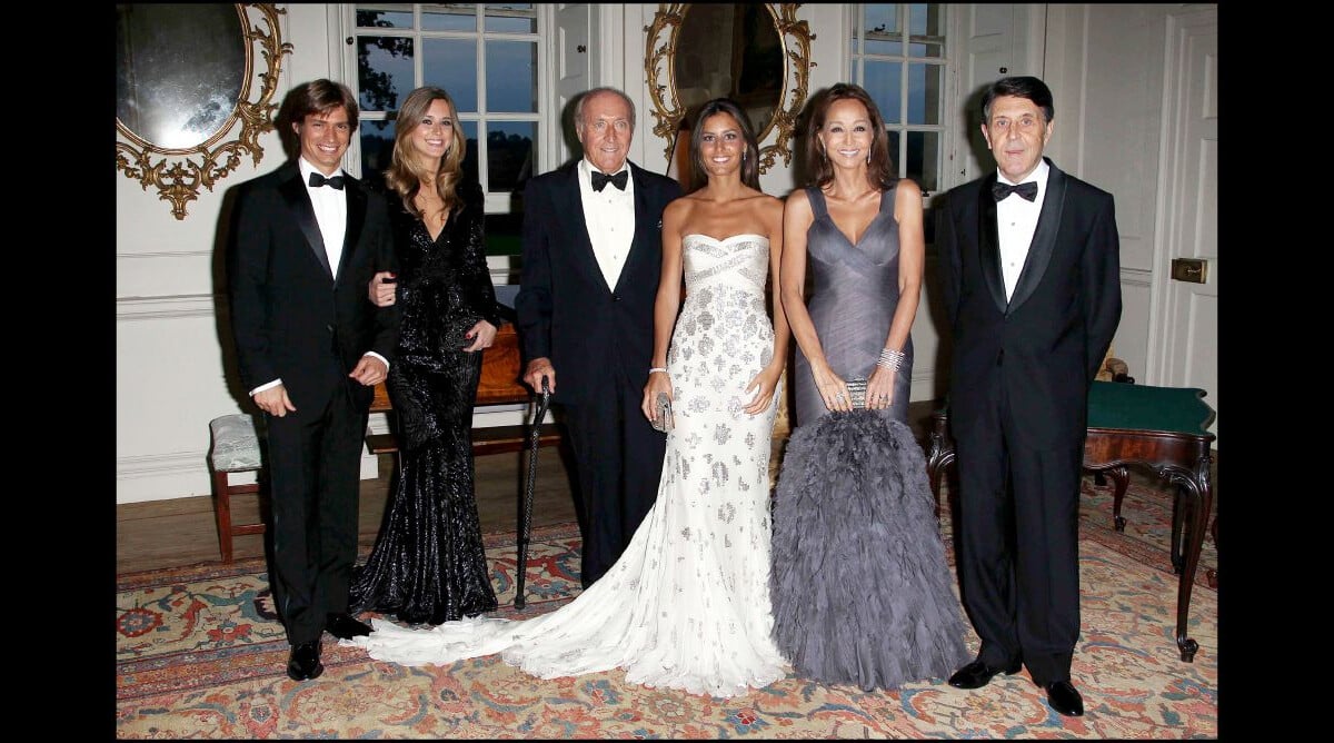 Photo : Carlos Baute, Astrid Klisans, Ana Boyer, Isabel Preysler et ...