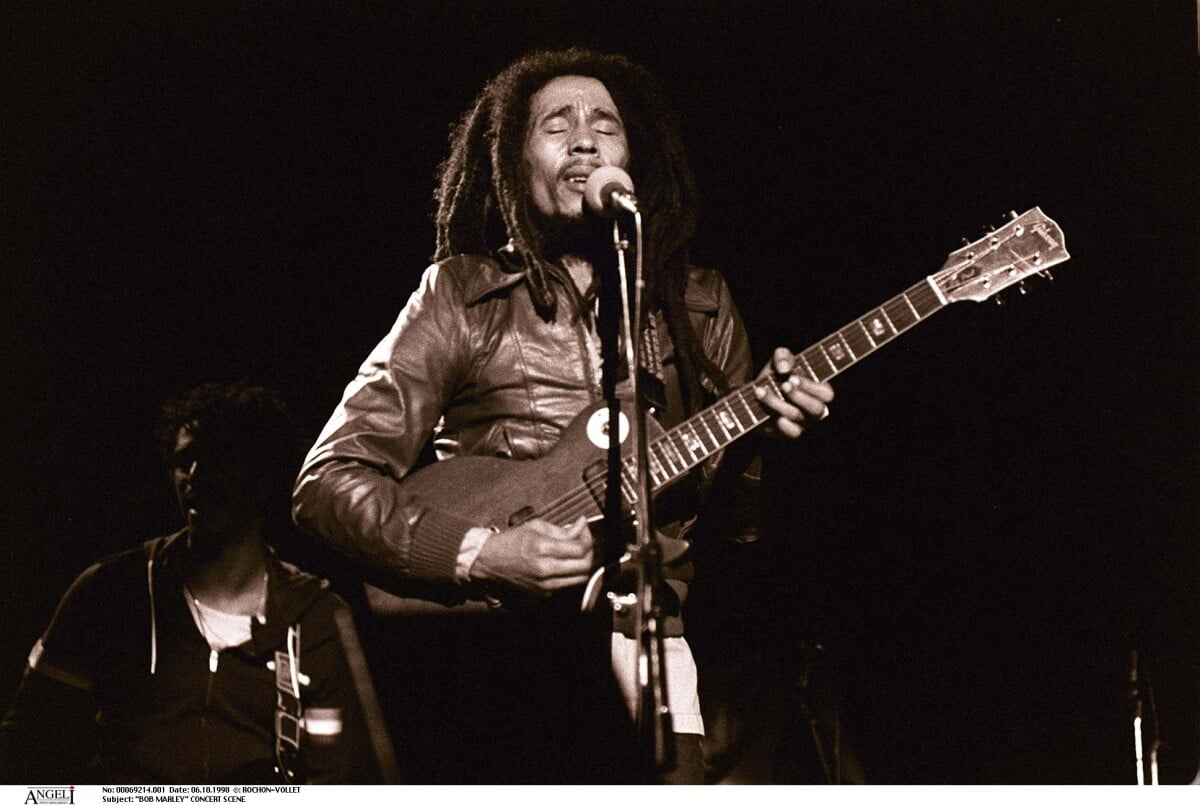 Photo : Bob Marley en concert, photo d'archives. - Purepeople