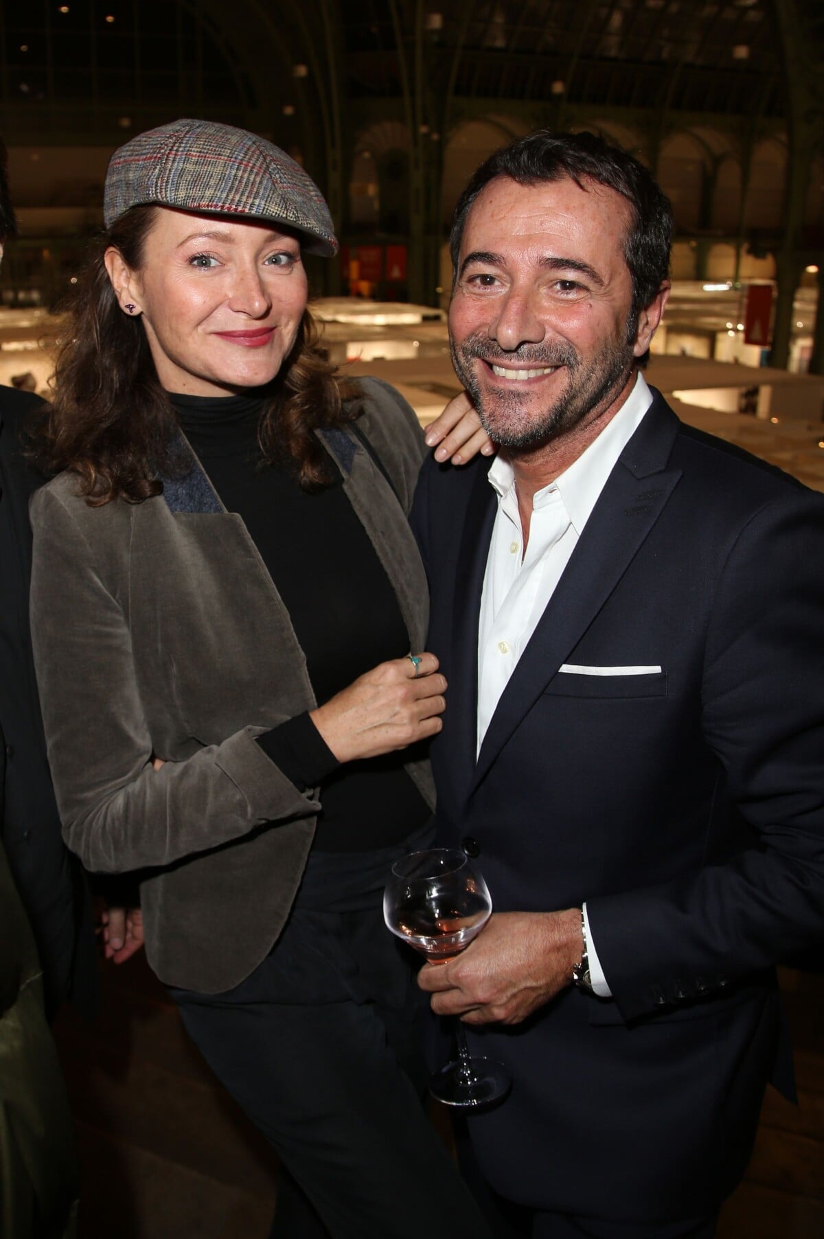 Photo : Julie Ferrier et Bernard Montiel lors de la soirée de ...