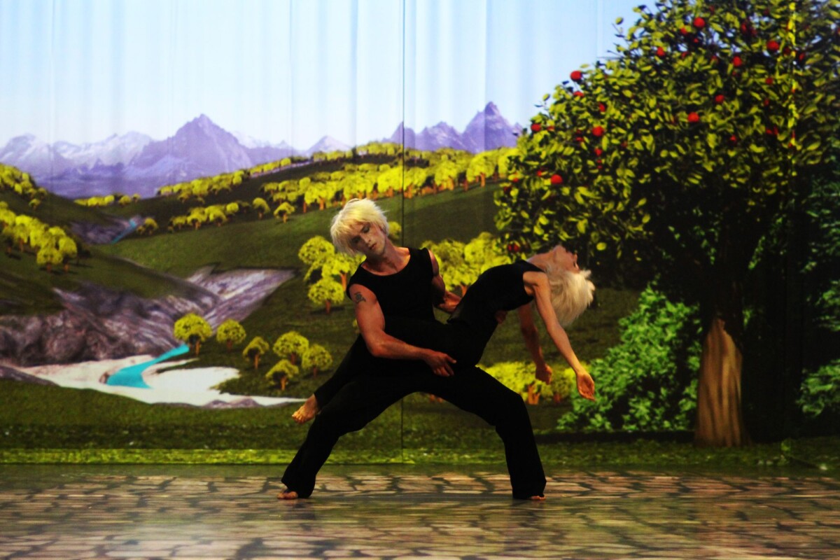 Photo : La chorégraphe Marie-Claude Pietragalla et Julien Derouault ...