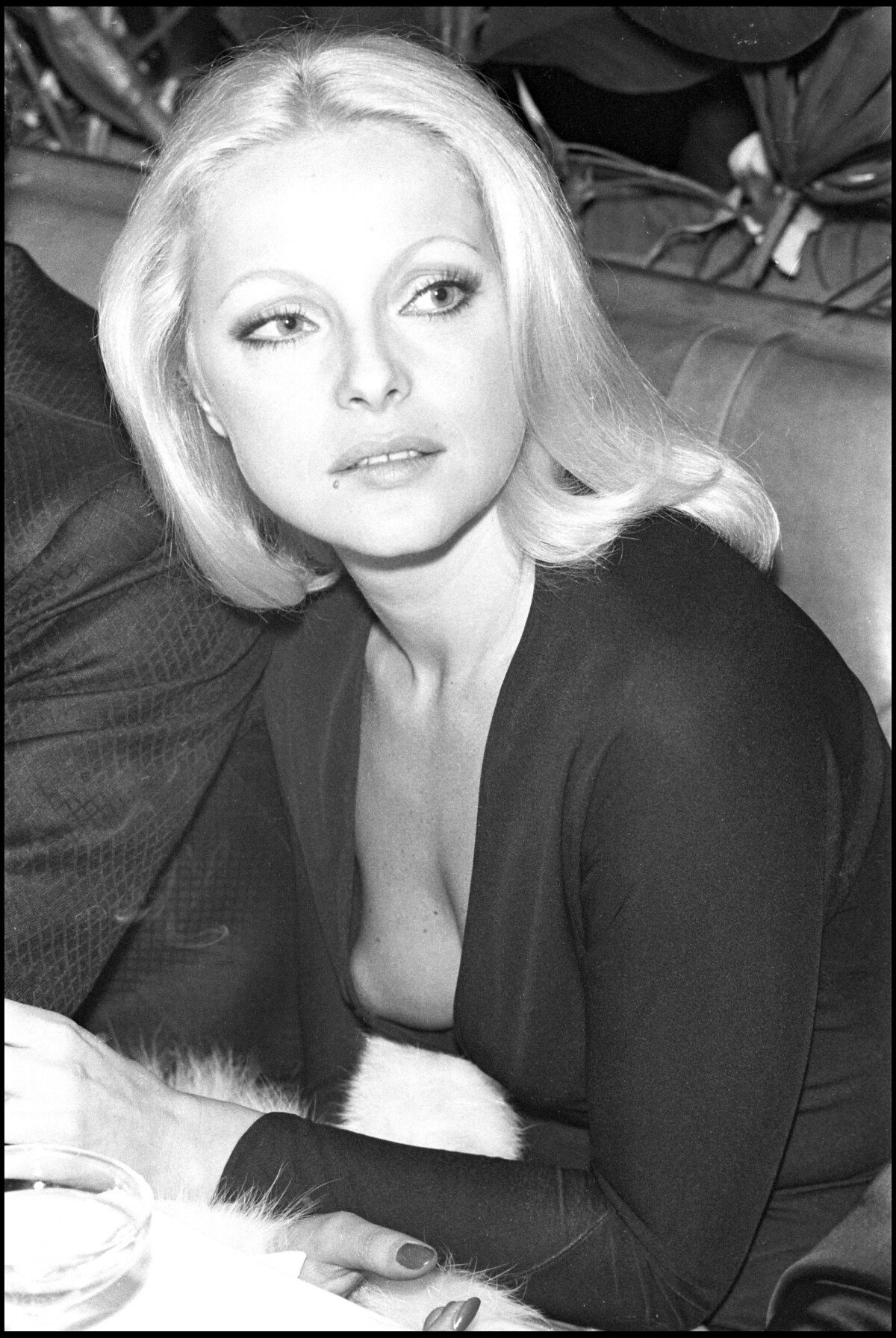 Photo : Virna Lisi lors de l'avant-première du film Les Galets d ... Photo : Virna Lisi lors de l'avant-première du film Les Galets d ...
