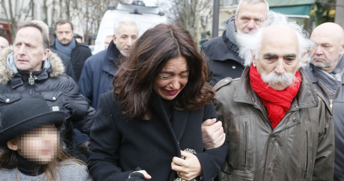 Obsèques de Wolinski: Sa fille Elsa entre larmes et rires entourée de ...