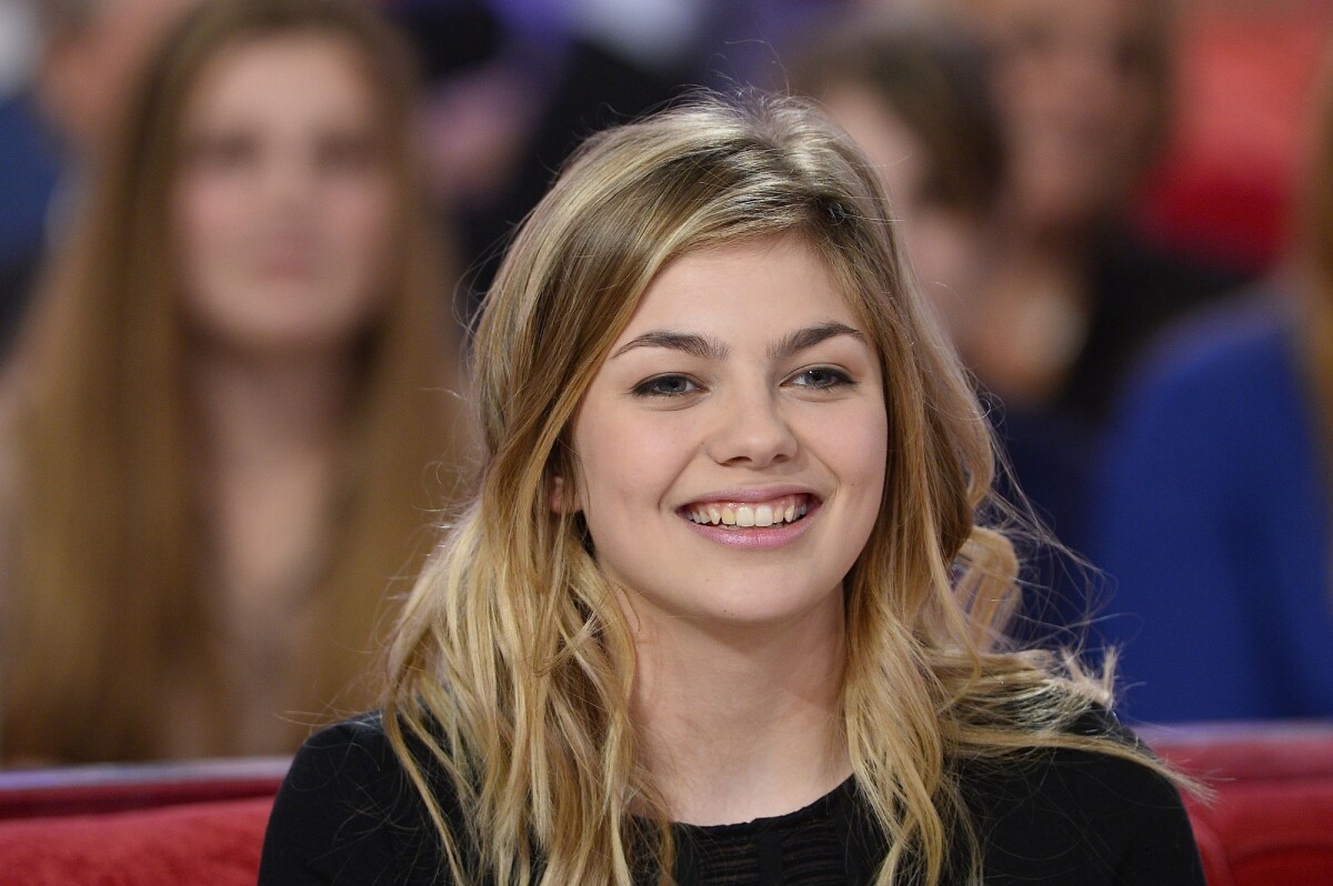 Photo : La chanteuse Louane - Enregistrement de l'émission "Vivement ...