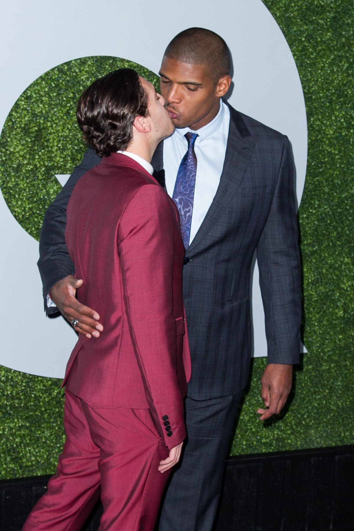 Photo : Michael Sam et Vito Cammisano à la soirée GQ Annual Men of the ...