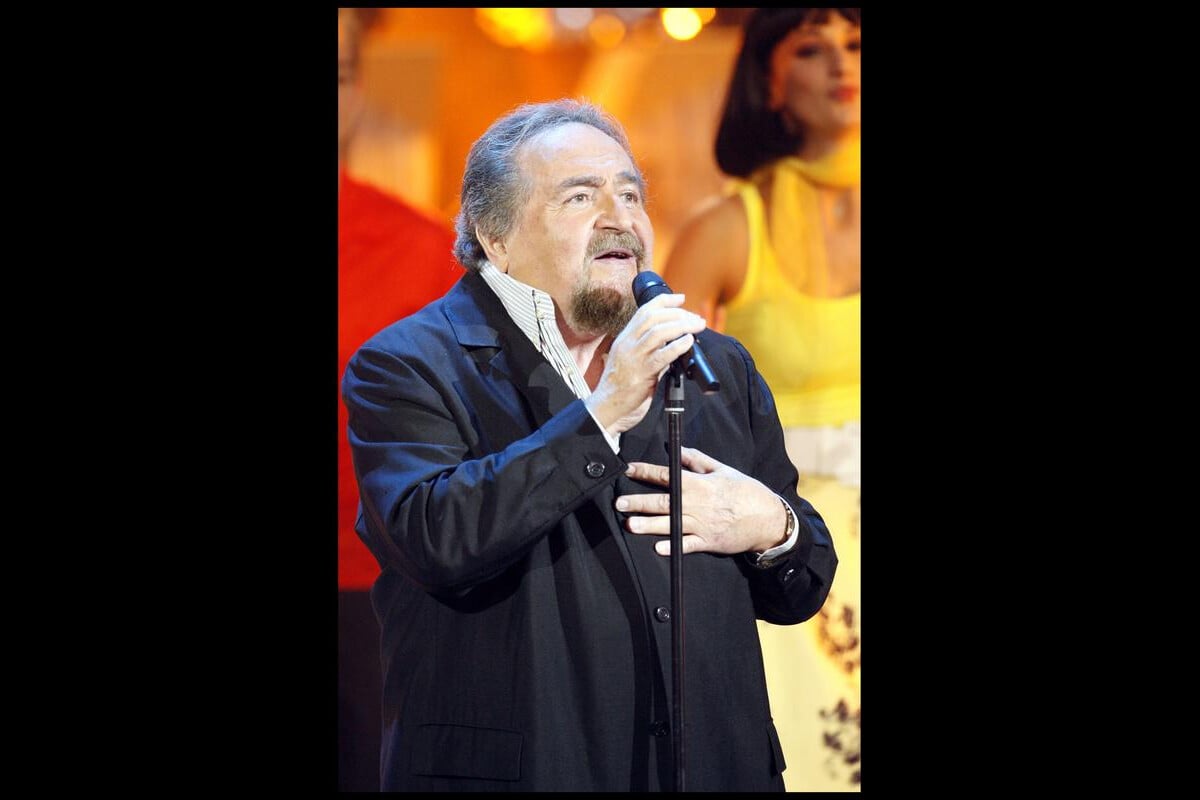 Photo : Richard Anthony, en octobre 2008, sur le plateau de l'émission ...