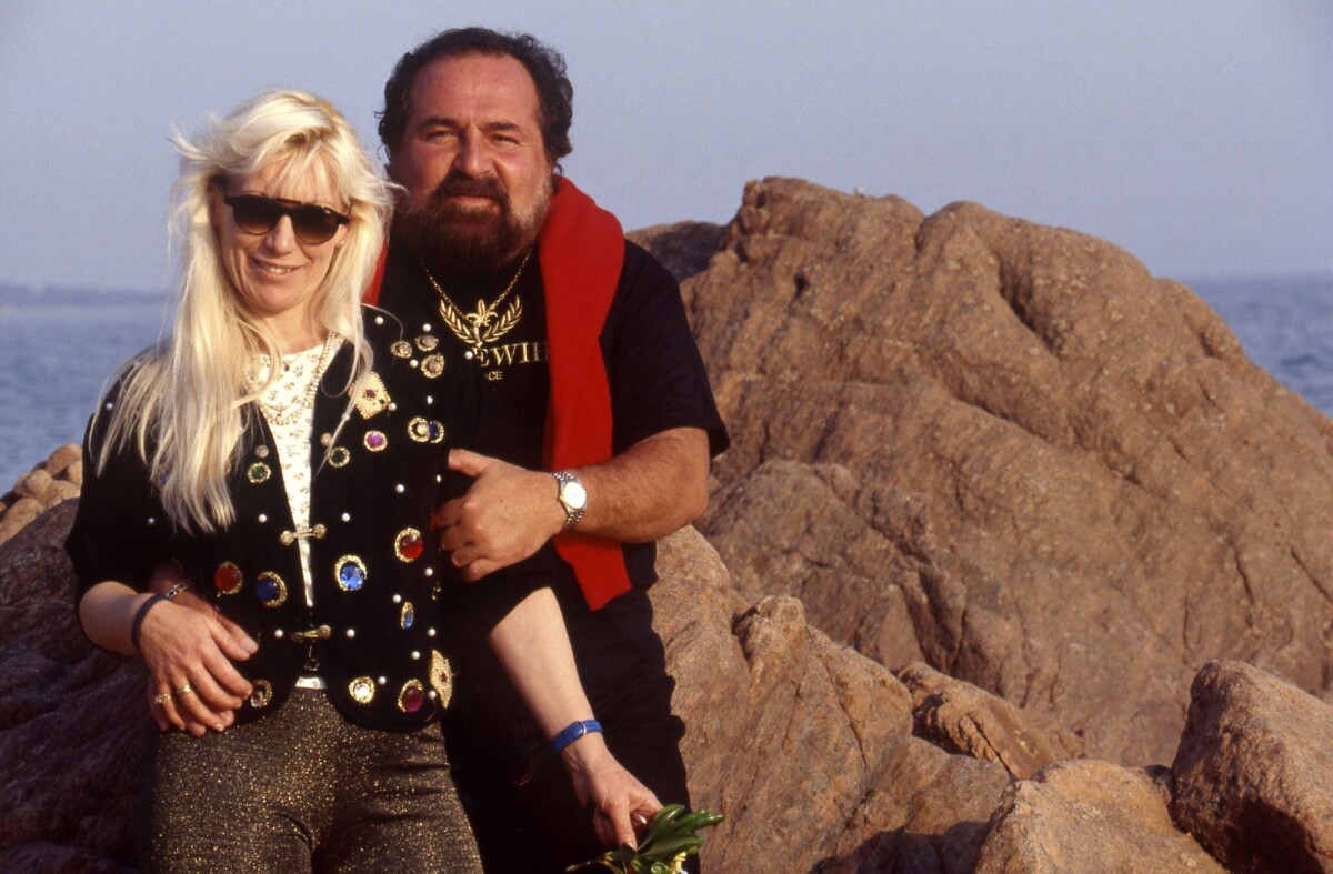 Photo : Richard Anthony et Elisabeth à Cannes en 1993 - Purepeople