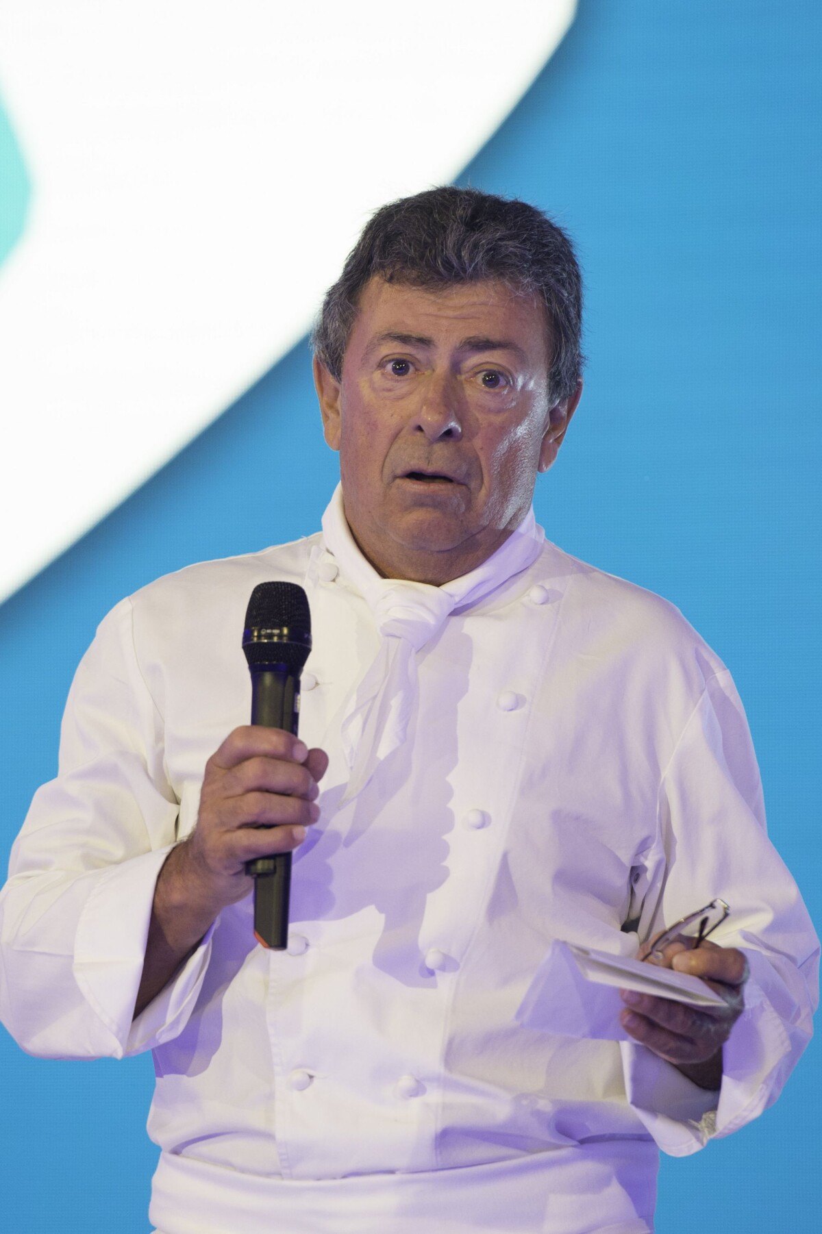 Photo : EXCLUSIF - Le chef Christian Constant lors du diner de charité ...