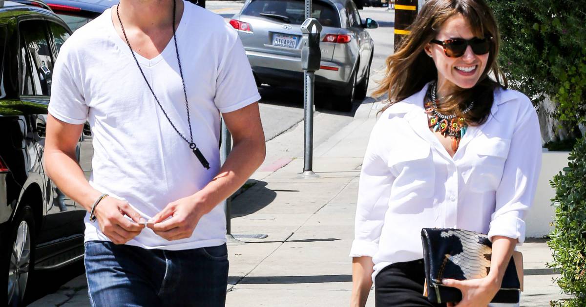 Sophia Bush et Dan Fredinburg à West Hollywood, Los Angeles, le 24 mai ...