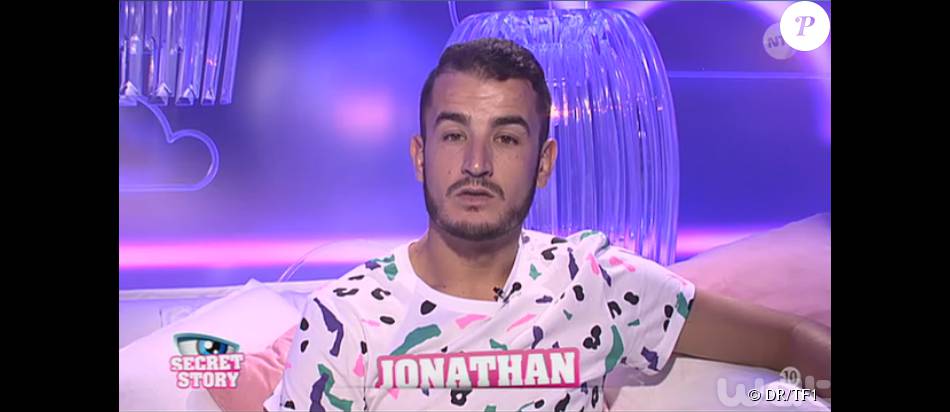 Jonathan dans la quotidienne de Secret Story 9, le lundi 24 aout 2015 ...