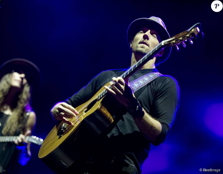 Jason Mraz en concert à Amsterdam le 6 juillet 2015 - Purepeople