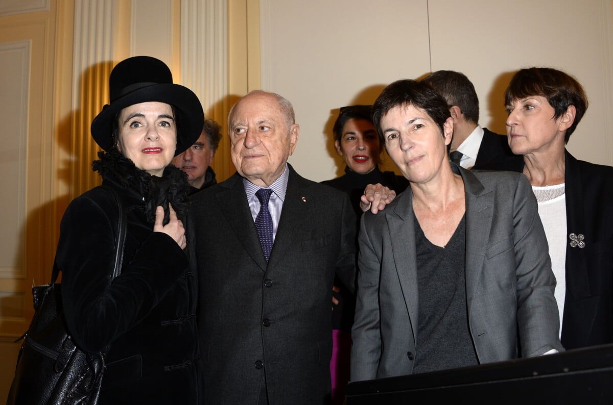 Amlie Nothomb Et Son Compagnon