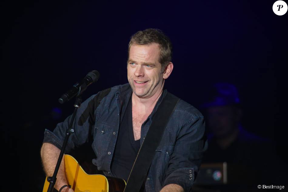 Exclusif - Garou en concert au theatre du casino Barriere a Lille le 25 ...