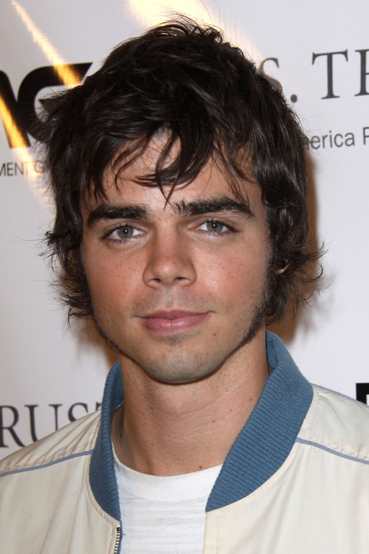 Photo : Reid Ewing arrive à la soirée Bowl for a Better L.A. à Los ...