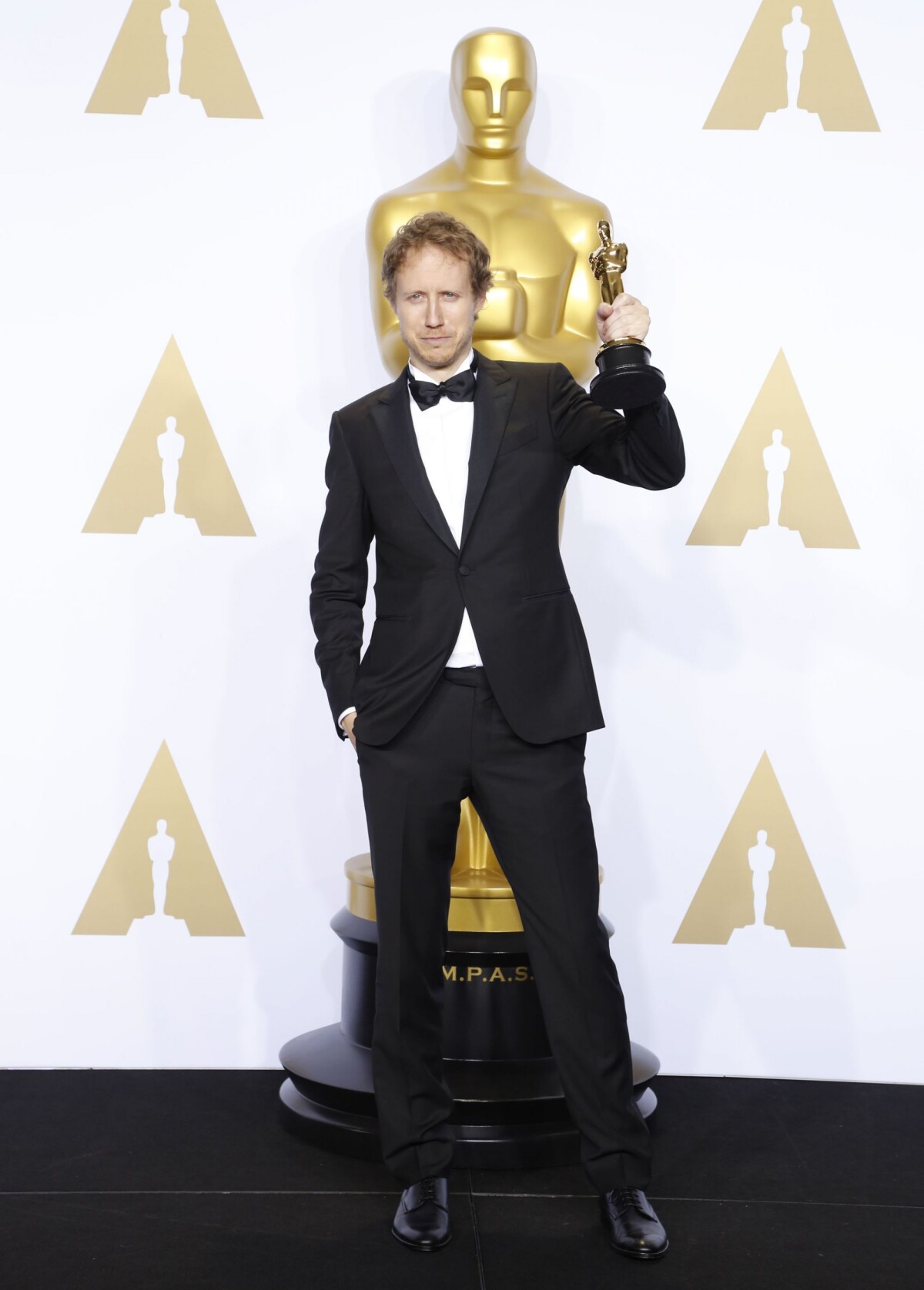 Photo : Laszlo Nemes (Oscar du meilleur film en langue étrangère pour ... Photo : Laszlo Nemes (Oscar du meilleur film en langue étrangère pour ...