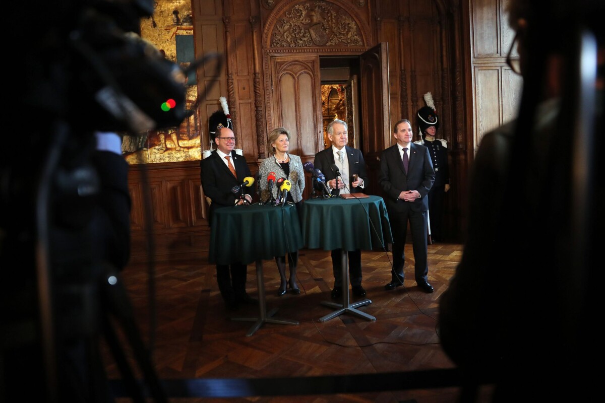 Photo : Conférence de presse d'Urban Ahlin, Kirstine von Blixen-Finecke ...
