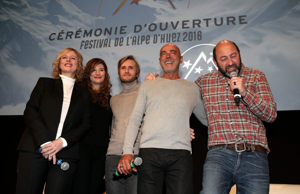 Photo : Karin Viard, Alice Pol, Philippe Lacheau, Patrick Bosso, Kad ...