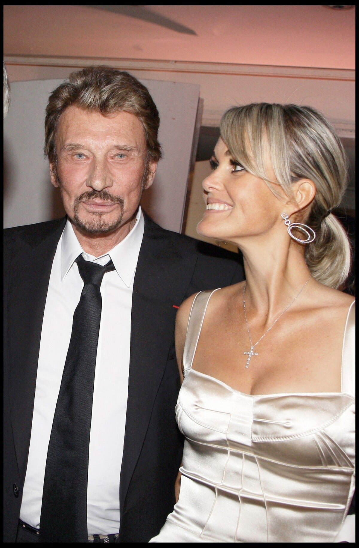 Photo : Johnny Hallyday et sa femme Laeticia Hallyday à Paris lors de ...