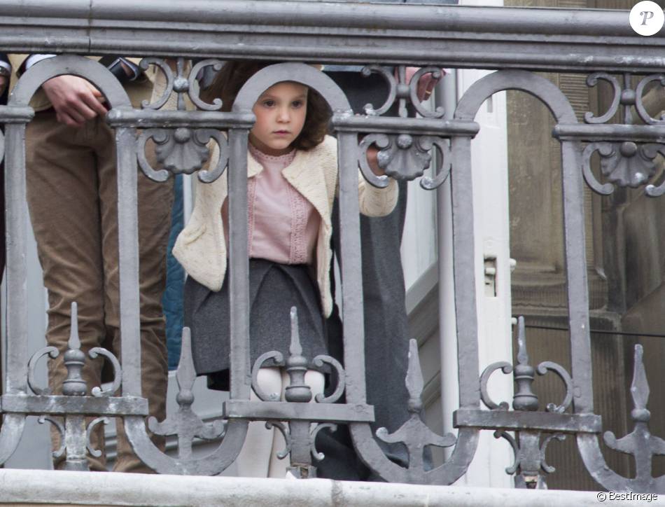 La princesse Athena fait sa curieuse ! La famille royale de Danemark au ...