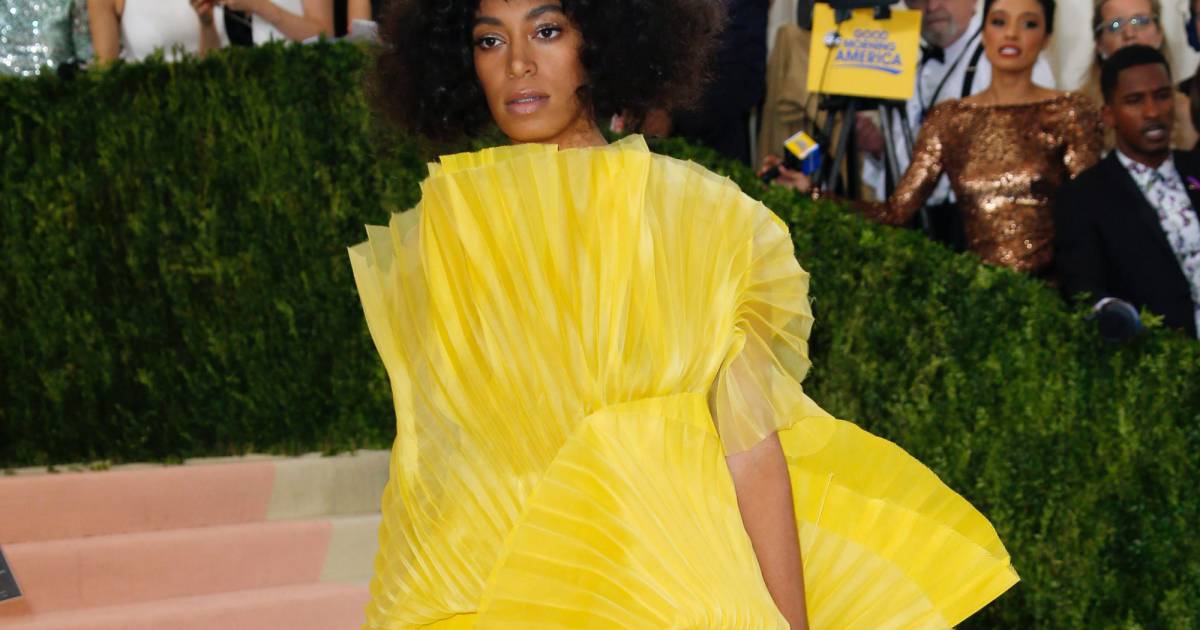 Solange Knowles - Soirée Costume Institute Benefit Gala 2016 (Met Ball ...