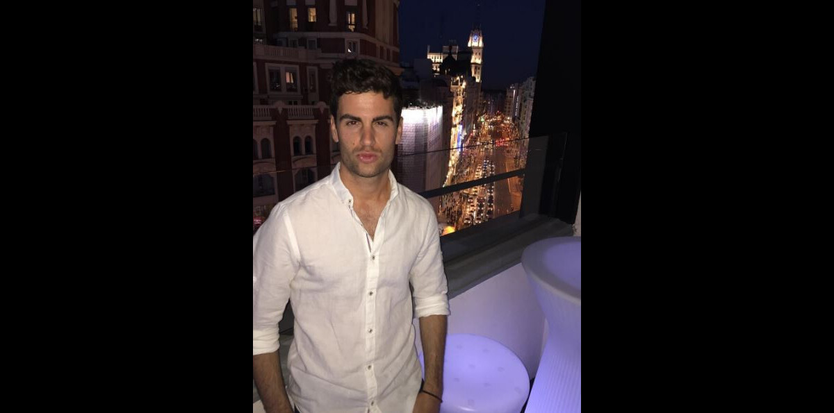 Photo : Javier Raya prend la pose sur Instagram. Mai 2016 - Purepeople