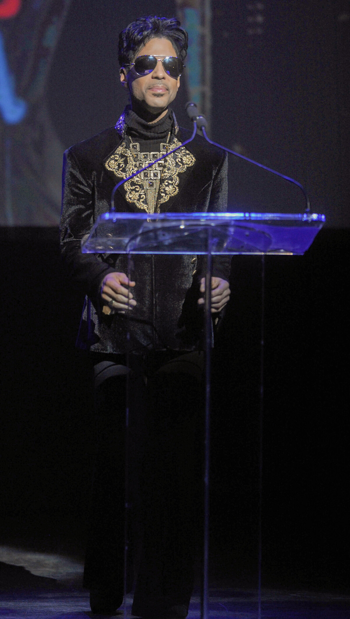 Photo : Le chanteur Prince annonce sa nouvelle tournée ''Welcome 2 ...