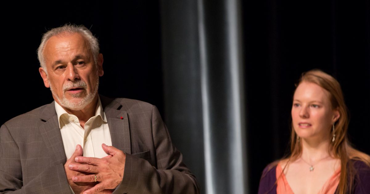 Exclusif - Francis Perrin - Francis Perrin fête ses 50 ans de carrière ...