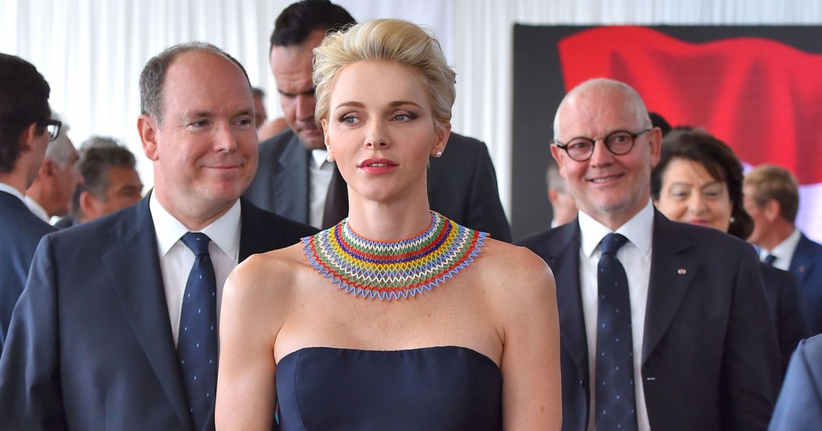 Exclusif - Le prince Albert II de Monaco et sa femme la princesse Charlene - Présentation des ...